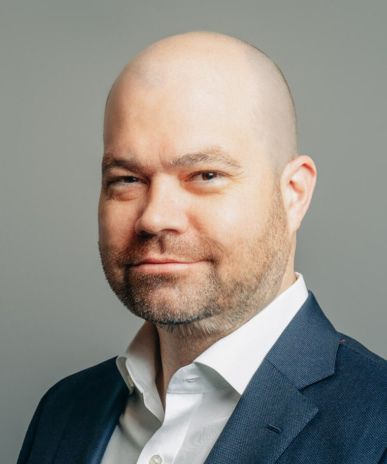 Dennis Andrade - Tapestry Networks